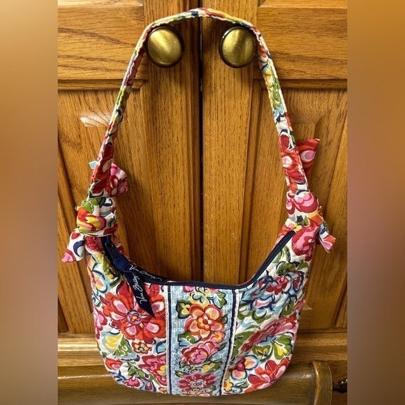 Vera Bradley | Bags | Vera Bradley Small Shoulder Bag Hope Garden ...